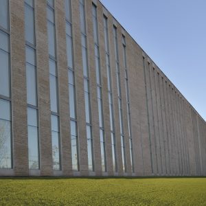 EDIFICIO “EJERCITO BICENTENARIO” – Iglesis Arquitectos